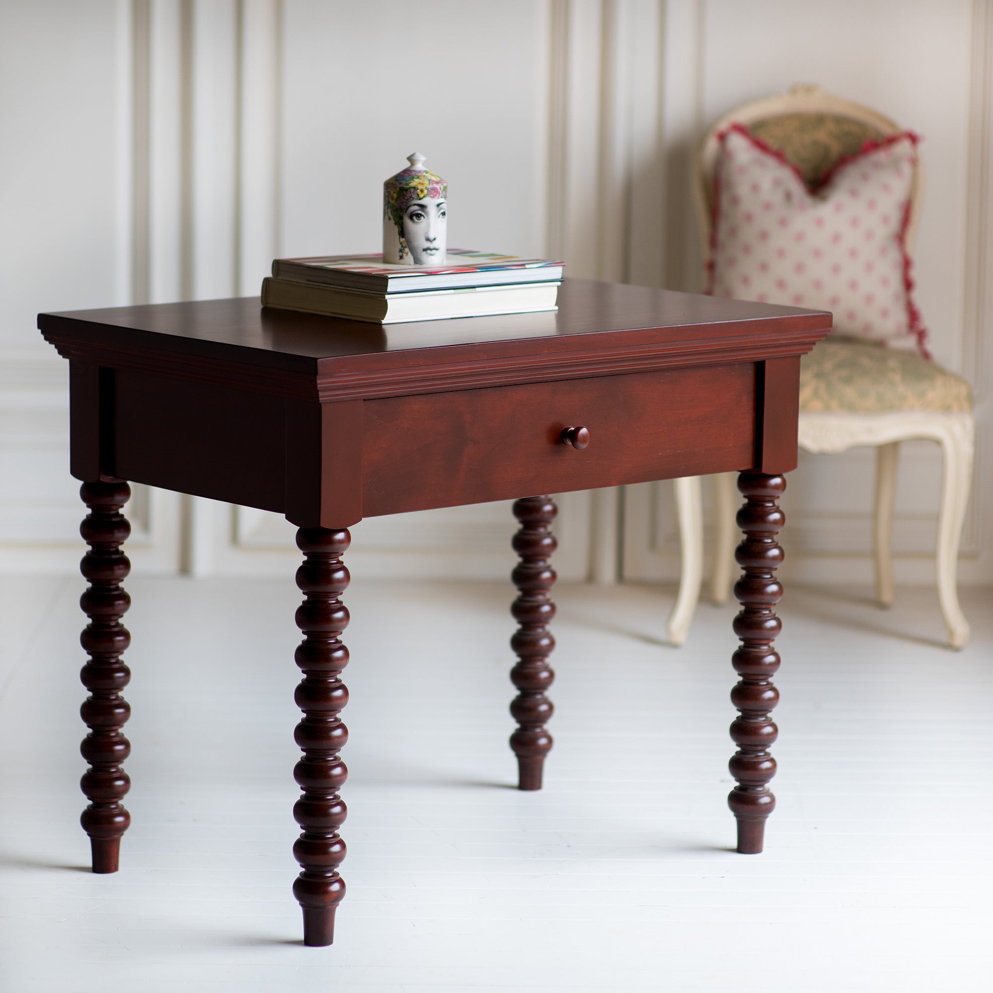 Gwendoline Spindle Petite Writing Table – THE BEAUTIFUL BED COMPANY