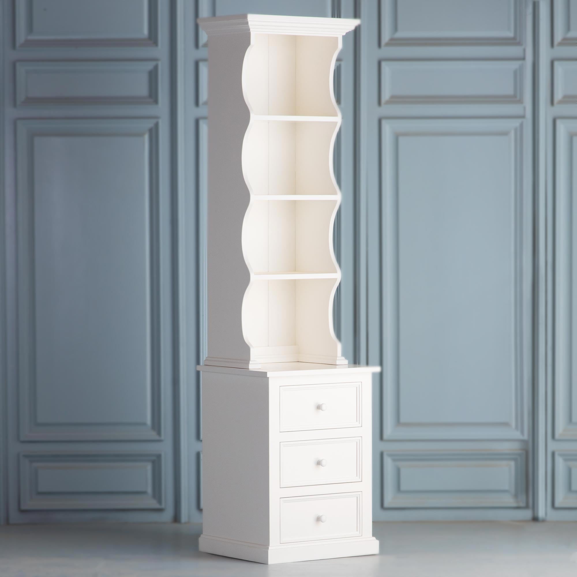 Bertie Scalloped Bookcase – THE BEAUTIFUL BED COMPANY